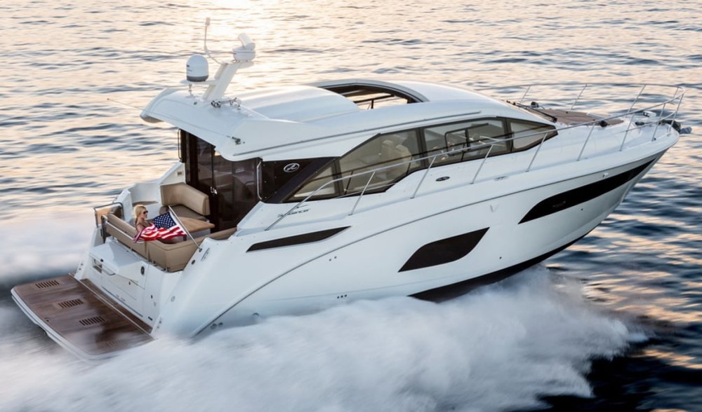 Scheda tecnica Sea Ray 460 Sundancer | SamBoat